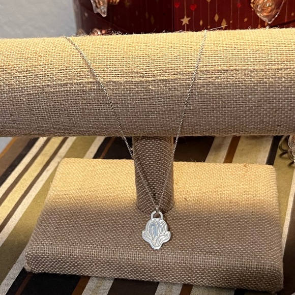 Tiffany & Co. | Jewelry | Tiffany Go Women 29 Sterling Silver Tulip ...